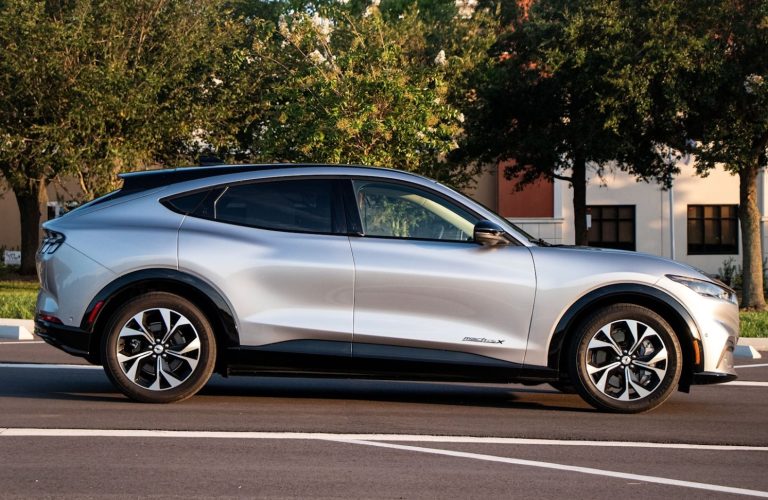 2026 Tesla Model X vs. Competitors: Is It Still the Best Electric ...
